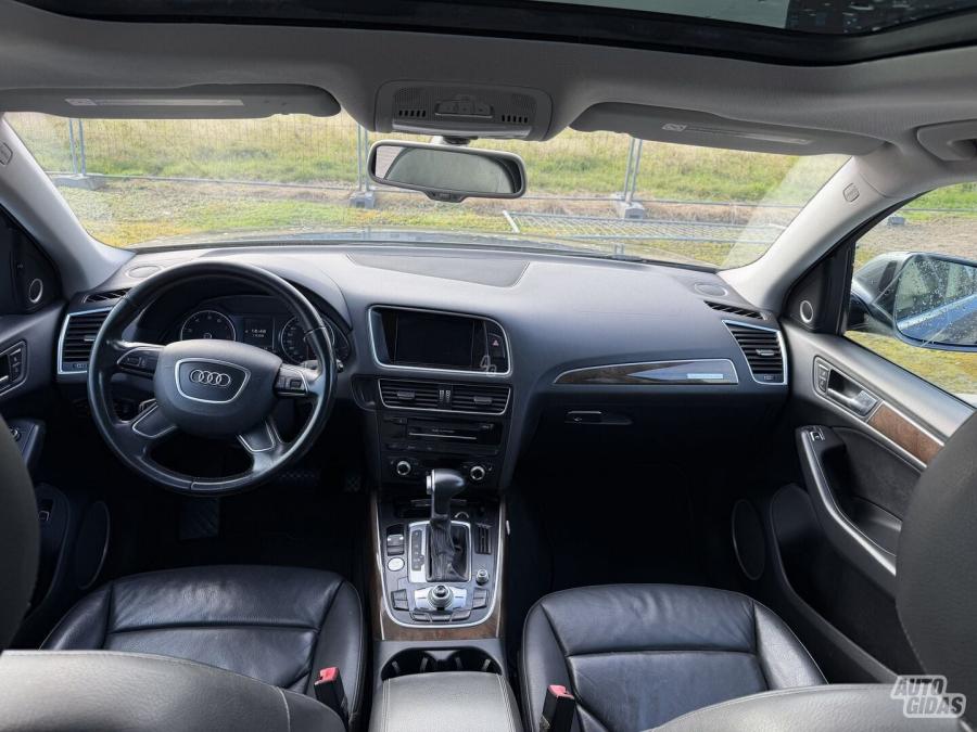 Grey Audi Q5 2016 in Gargzdai, with an engine capacity of 2.00 L and mileage of 277 thousand km for 13900 €, photo 11 on AUTOMOTO.COM.LV