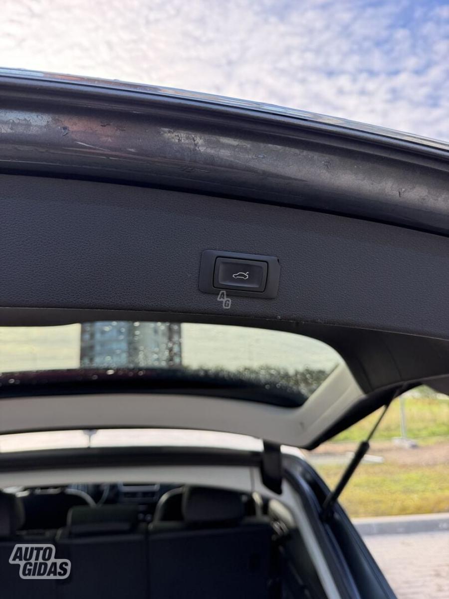 Grey Audi Q5 2016 in Gargzdai, with an engine capacity of 2.00 L and mileage of 277 thousand km for 13900 €, photo 14 on AUTOMOTO.COM.LV