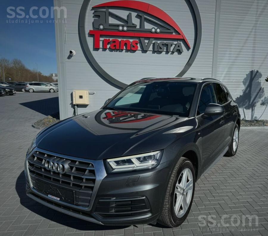 Grey Audi Q5 2017 in Vilnius, with an engine capacity of 2.00 L and mileage of 251 thousand km for 21499 €, photo 3 on AUTOMOTO.COM.LV