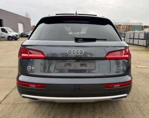 Grey Audi Q5 2017 in Vilkaviskis, with an engine capacity of 1.97 L and mileage of 187 thousand km for 18600 €, photo 5 on AUTOMOTO.COM.LV