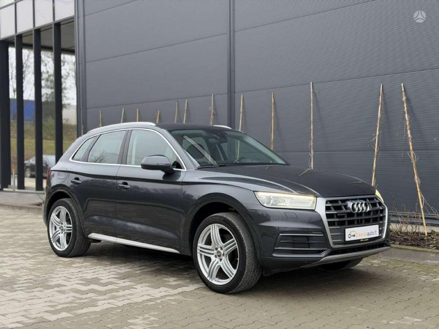 Grey Audi Q5 2017 in Vilnius, with an engine capacity of 1.97 L and mileage of 276 thousand km for 16699 €, photo 12 on AUTOMOTO.COM.LV