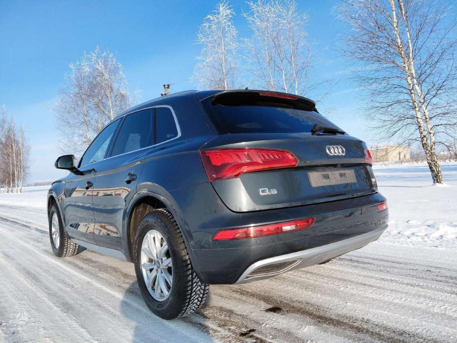 Pelēks Audi Q5 2017 Vilkaviškis, ar dzinēja tilpumu 1.97 L un nobraukumu 187 tūkst. km par 18600 €, foto 6 vietnē AUTOMOTO.COM.LV