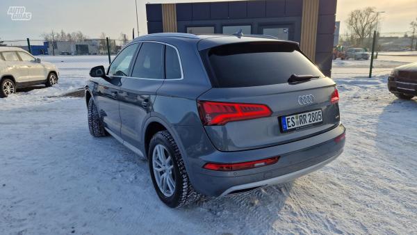 Grey Audi Q5 2017 in Marijampole, with an engine capacity of 2.00 L and mileage of 280 thousand km for 19700 €, photo 7 on AUTOMOTO.COM.LV