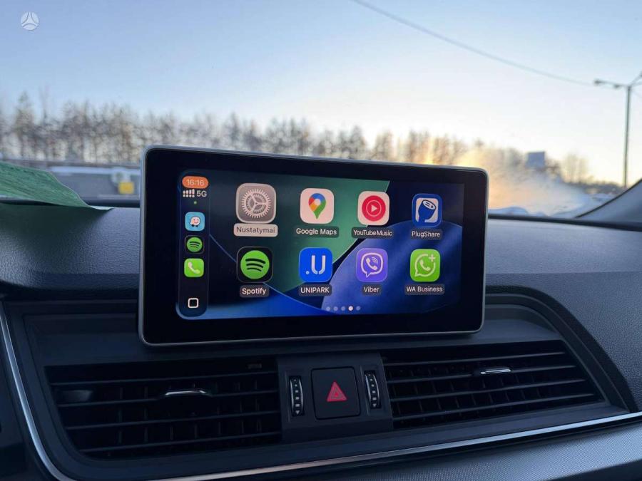 Grey Audi Q5 2017 in Vilnius, with an engine capacity of 1.97 L and mileage of 276 thousand km for 16999 €, photo 2 on AUTOMOTO.COM.LV