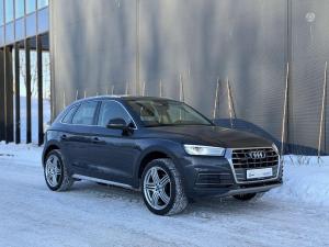 Grey Audi Q5 2017 in Vilnius, with an engine capacity of 1.97 L and mileage of 276 thousand km for 16999 €, photo 12 on AUTOMOTO.COM.LV