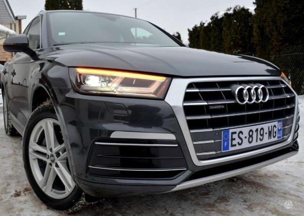 Grey Audi Q5 2017 in Kaunas, with an engine capacity of 2.00 L and mileage of 200 thousand km for 22350 €, photo 6 on AUTOMOTO.COM.LV