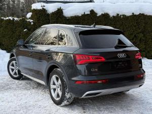 Grey Audi Q5 2017 in Jonava, with an engine capacity of 1.97 L and mileage of 292 thousand km for 18250 €, photo 8 on AUTOMOTO.COM.LV