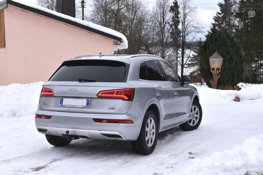 Grey Audi Q5 2017 in Silale, with an engine capacity of 1.97 L and mileage of 280 thousand km for 16900 €, photo 4 on AUTOMOTO.COM.LV