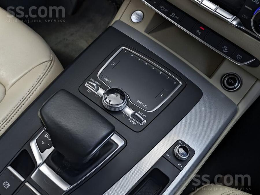 Pelēks Audi Q5 2017 Tukums, ar dzinēja tilpumu 2.00 L un nobraukumu 305 tūkst. km par 17500 €, foto 22 vietnē AUTOMOTO.COM.LV