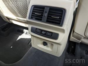 Pelēks Audi Q5 2017 Tukums, ar dzinēja tilpumu 2.00 L un nobraukumu 305 tūkst. km par 17500 €, foto 24 vietnē AUTOMOTO.COM.LV