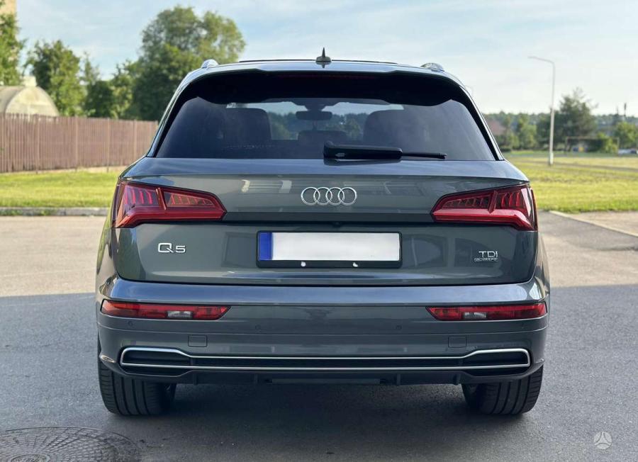 Pelēks Audi Q5 2017 Kauņa, ar dzinēja tilpumu 1.97 L un nobraukumu 261 tūkst. km par 22990 €, foto 10 vietnē AUTOMOTO.COM.LV