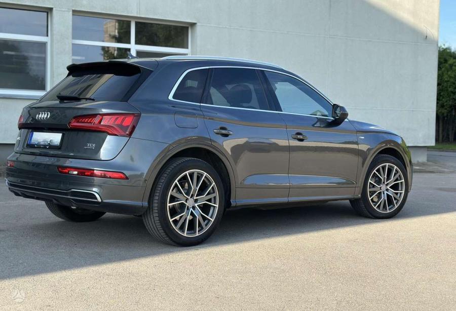 Pelēks Audi Q5 2017 Kauņa, ar dzinēja tilpumu 1.97 L un nobraukumu 261 tūkst. km par 22990 €, foto 12 vietnē AUTOMOTO.COM.LV