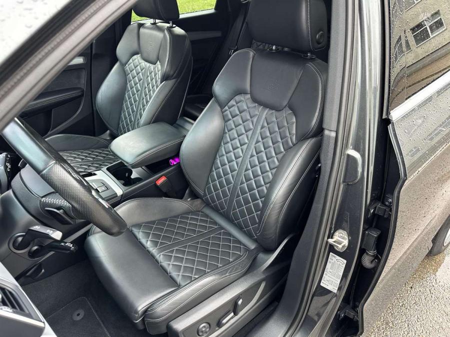 Pelēks Audi Q5 2017 Kauņa, ar dzinēja tilpumu 1.97 L un nobraukumu 261 tūkst. km par 22990 €, foto 41 vietnē AUTOMOTO.COM.LV