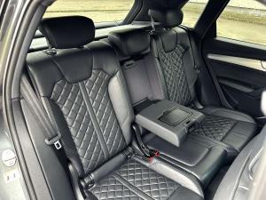 Pelēks Audi Q5 2017 Kauņa, ar dzinēja tilpumu 1.97 L un nobraukumu 261 tūkst. km par 22990 €, foto 51 vietnē AUTOMOTO.COM.LV