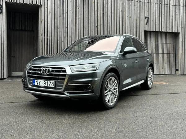 Grey Audi Q5 2017 in Riga, with an engine capacity of 2.00 L and mileage of 187 thousand km for 27395 €, photo 1 on AUTOMOTO.COM.LV