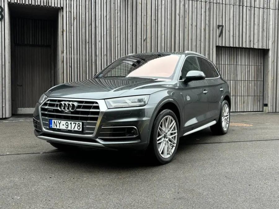 Pelēks Audi Q5 2017 Rīga, ar dzinēja tilpumu 2.00 L un nobraukumu 187 tūkst. km par 27395 €, foto 1 vietnē AUTOMOTO.COM.LV