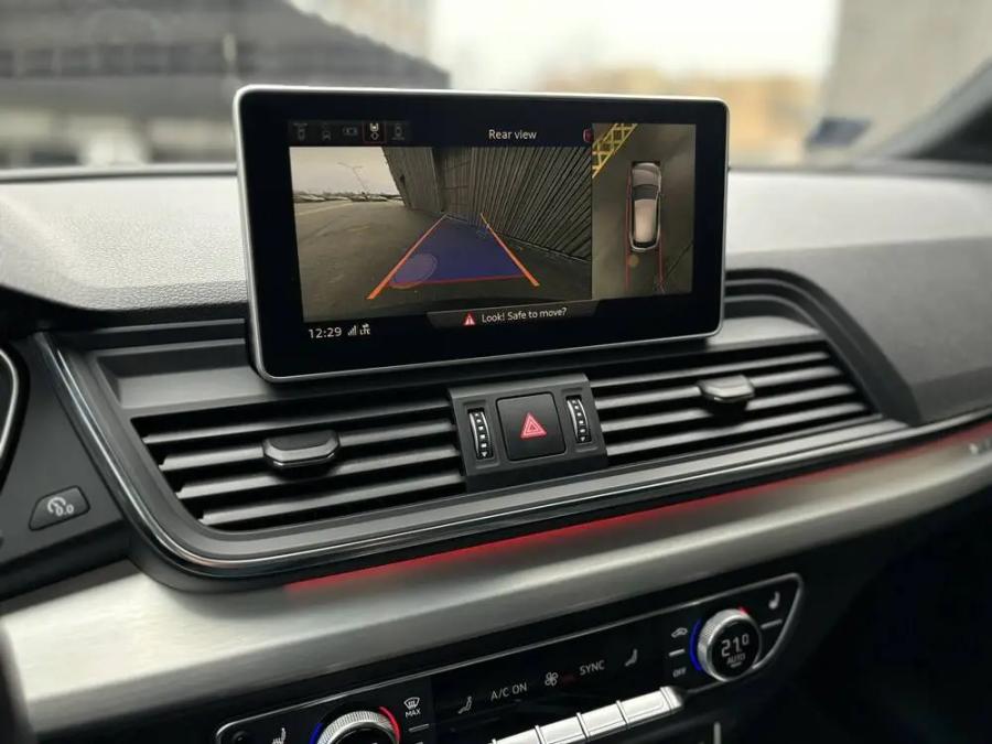 Pelēks Audi Q5 2017 Rīga, ar dzinēja tilpumu 2.00 L un nobraukumu 187 tūkst. km par 27395 €, foto 14 vietnē AUTOMOTO.COM.LV