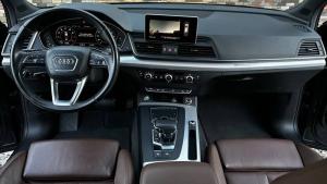 Grey Audi Q5 2017 in Riga, with an engine capacity of 2.00 L and mileage of 196 thousand km for 25500 €, photo 19 on AUTOMOTO.COM.LV
