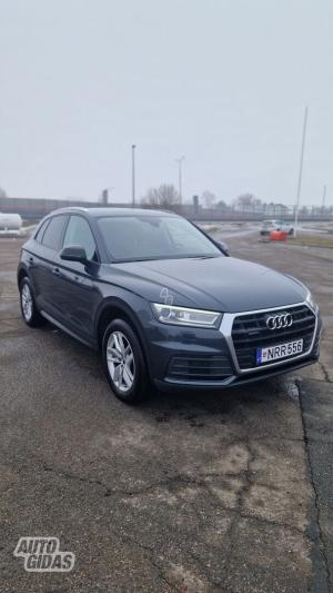 Grey Audi Q5 2017 in Klaipeda, with an engine capacity of 2.00 L and mileage of 236 thousand km for 18900 €, photo 3 on AUTOMOTO.COM.LV