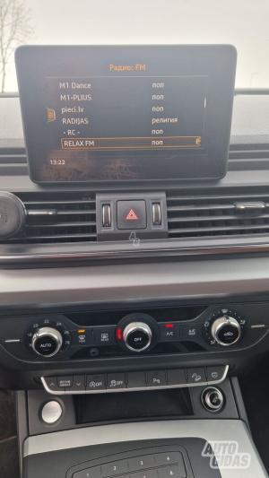 Grey Audi Q5 2017 in Klaipeda, with an engine capacity of 2.00 L and mileage of 236 thousand km for 18900 €, photo 22 on AUTOMOTO.COM.LV