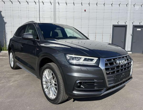 Grey Audi Q5 2017 in Utena, with an engine capacity of 2.00 L and mileage of 205 thousand km for 21800 €, photo 4 on AUTOMOTO.COM.LV