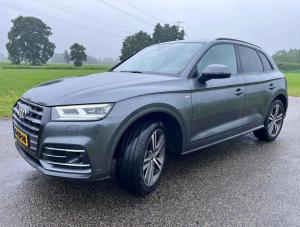 Grey Audi Q5 2017 in Vilnius, with an engine capacity of 1.98 L and mileage of 224 thousand km for 22550 €, photo 5 on AUTOMOTO.COM.LV