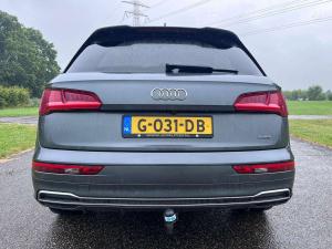Grey Audi Q5 2017 in Vilnius, with an engine capacity of 1.98 L and mileage of 224 thousand km for 22550 €, photo 7 on AUTOMOTO.COM.LV