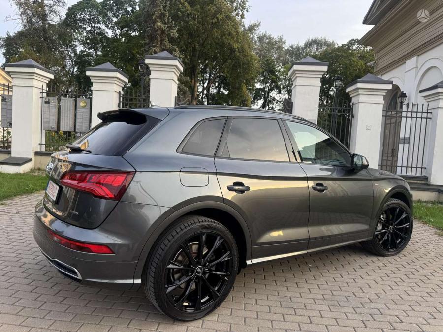 Pelēks Audi Q5 2017 Viļņa, ar dzinēja tilpumu 2.00 L un nobraukumu 220 tūkst. km par 20650 €, foto 17 vietnē AUTOMOTO.COM.LV