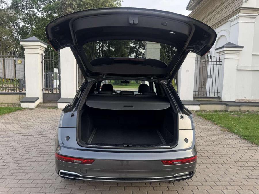 Pelēks Audi Q5 2017 Viļņa, ar dzinēja tilpumu 2.00 L un nobraukumu 220 tūkst. km par 20650 €, foto 31 vietnē AUTOMOTO.COM.LV