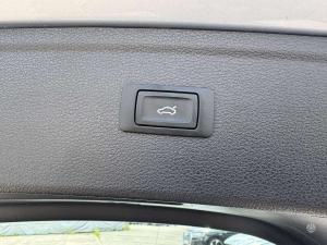Grey Audi Q5 2017 in Panevezys, with an engine capacity of 1.97 L and mileage of 114 thousand km for 19400 €, photo 14 on AUTOMOTO.COM.LV