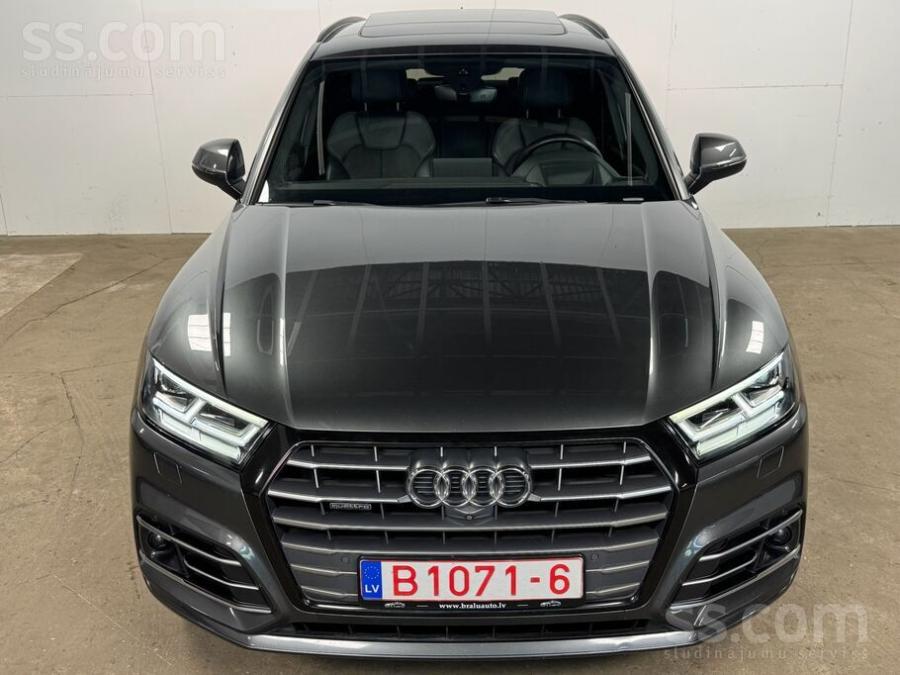 Grey Audi Q5 2017 in Jurmala, with an engine capacity of 2.00 L and mileage of 224 thousand km for 22450 €, photo 4 on AUTOMOTO.COM.LV