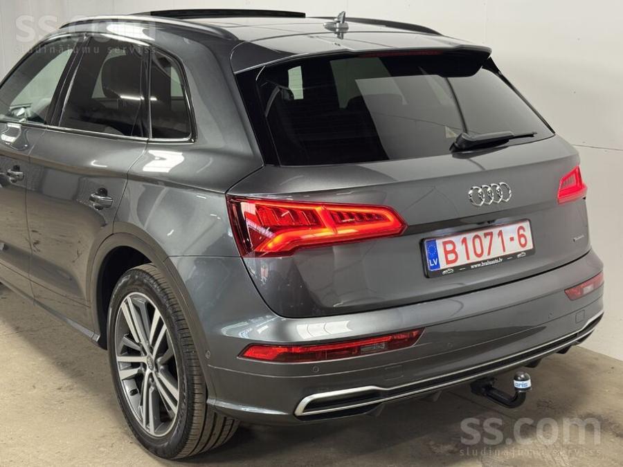 Grey Audi Q5 2017 in Jurmala, with an engine capacity of 2.00 L and mileage of 224 thousand km for 22450 €, photo 8 on AUTOMOTO.COM.LV