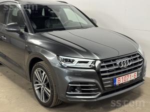Grey Audi Q5 2017 in Jurmala, with an engine capacity of 2.00 L and mileage of 224 thousand km for 22450 €, photo 10 on AUTOMOTO.COM.LV