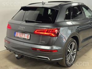 Grey Audi Q5 2017 in Jurmala, with an engine capacity of 2.00 L and mileage of 224 thousand km for 22450 €, photo 11 on AUTOMOTO.COM.LV