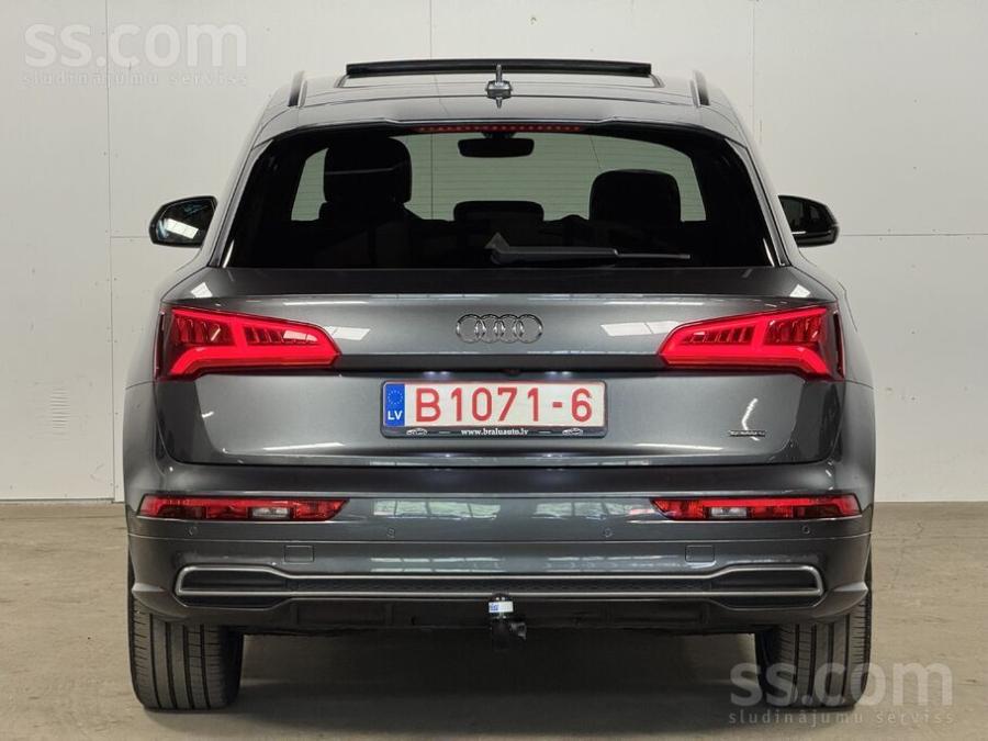 Grey Audi Q5 2017 in Jurmala, with an engine capacity of 2.00 L and mileage of 224 thousand km for 22450 €, photo 14 on AUTOMOTO.COM.LV