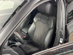 Grey Audi Q5 2017 in Jurmala, with an engine capacity of 2.00 L and mileage of 224 thousand km for 22450 €, photo 17 on AUTOMOTO.COM.LV