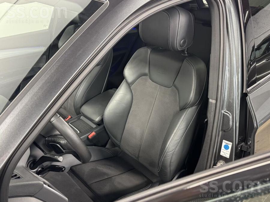 Grey Audi Q5 2017 in Jurmala, with an engine capacity of 2.00 L and mileage of 224 thousand km for 22450 €, photo 17 on AUTOMOTO.COM.LV