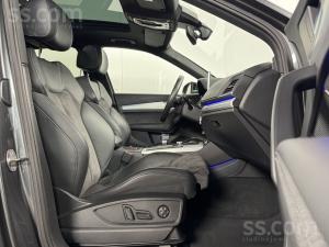 Grey Audi Q5 2017 in Jurmala, with an engine capacity of 2.00 L and mileage of 224 thousand km for 22450 €, photo 19 on AUTOMOTO.COM.LV