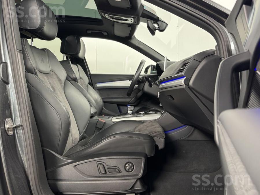 Grey Audi Q5 2017 in Jurmala, with an engine capacity of 2.00 L and mileage of 224 thousand km for 22450 €, photo 19 on AUTOMOTO.COM.LV