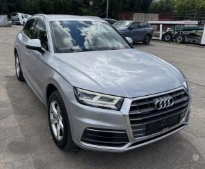 Grey Audi Q5 2017 in Panevezys, with an engine capacity of 1.97 L and mileage of 114 thousand km for 19400 €, photo 3 on AUTOMOTO.COM.LV