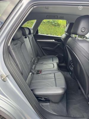 Grey Audi Q5 2017 in Panevezys, with an engine capacity of 1.97 L and mileage of 114 thousand km for 19400 €, photo 12 on AUTOMOTO.COM.LV