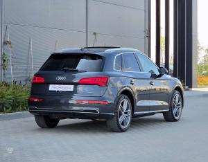 Grey Audi Q5 2017 in Vilnius, with an engine capacity of 2.00 L and mileage of 211 thousand km for 22350 €, photo 15 on AUTOMOTO.COM.LV