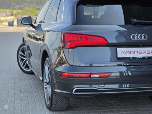 Grey Audi Q5 2017 in Vilnius, with an engine capacity of 2.00 L and mileage of 211 thousand km for 22350 €, photo 18 on AUTOMOTO.COM.LV