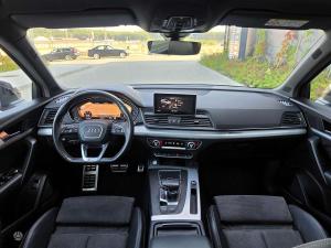 Grey Audi Q5 2017 in Vilnius, with an engine capacity of 2.00 L and mileage of 211 thousand km for 22350 €, photo 27 on AUTOMOTO.COM.LV