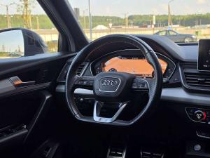 Grey Audi Q5 2017 in Vilnius, with an engine capacity of 2.00 L and mileage of 211 thousand km for 22350 €, photo 41 on AUTOMOTO.COM.LV