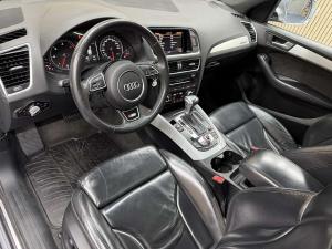 Grey Audi Q5 2017 in Marijampole, with an engine capacity of 2.97 L and mileage of 229 thousand km for 14500 €, photo 3 on AUTOMOTO.COM.LV