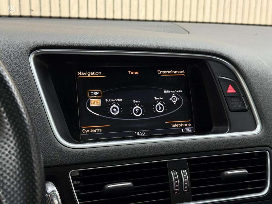 Grey Audi Q5 2017 in Marijampole, with an engine capacity of 2.97 L and mileage of 229 thousand km for 14500 €, photo 51 on AUTOMOTO.COM.LV