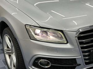 Grey Audi Q5 2017 in Marijampole, with an engine capacity of 2.97 L and mileage of 229 thousand km for 14500 €, photo 61 on AUTOMOTO.COM.LV