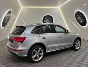 Grey Audi Q5 2017 in Marijampole, with an engine capacity of 2.97 L and mileage of 229 thousand km for 13999 €, photo 17 on AUTOMOTO.COM.LV