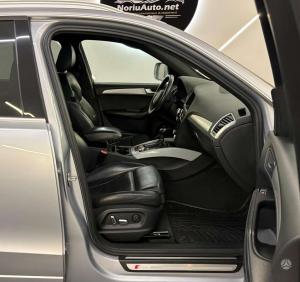 Grey Audi Q5 2017 in Marijampole, with an engine capacity of 2.97 L and mileage of 229 thousand km for 13999 €, photo 24 on AUTOMOTO.COM.LV